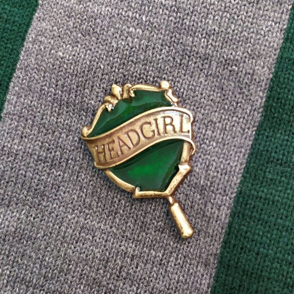 Pack prendedores Head Girl + Prefect Slytherin / - Libria Store