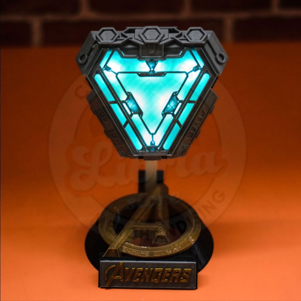 Réplica Reactor MK50 de Tony Stark con base / - Libria Store